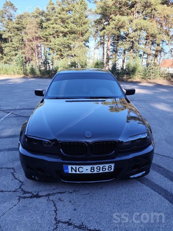 Black BMW 330 2002 in Ventspils, with an engine capacity of 3.00 L and mileage of 358 thousand km for 10000 €, photo 1 on AUTOMOTO.COM.LV