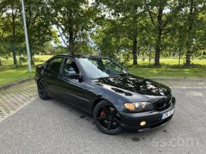 Black BMW 330 2002 in Valmiera, with an engine capacity of 3.00 L and mileage of 327 thousand km for 3350 €, photo  on AUTOMOTO.COM.LV