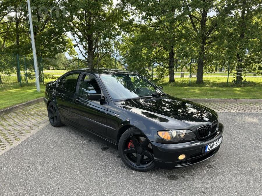Black BMW 330 2002 in Valmiera, with an engine capacity of 3.00 L and mileage of 327 thousand km for 3350 €, photo 1 on AUTOMOTO.COM.LV
