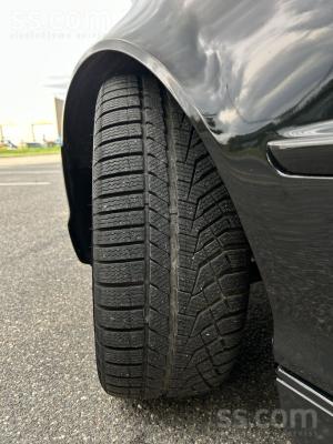 Black BMW 330 2002 in Valmiera, with an engine capacity of 3.00 L and mileage of 327 thousand km for 3350 €, photo 10 on AUTOMOTO.COM.LV