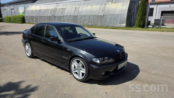 Black BMW 330 2003 in Ogre, with an engine capacity of 3.00 L and mileage of 384 thousand km for 4000 €, photo 1 on AUTOMOTO.COM.LV
