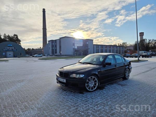 Melns BMW 330 2003 Valmiera, ar dzinēja tilpumu 3.00 L un nobraukumu 0 tūkst. km par 3300 €, foto 1 vietnē AUTOMOTO.COM.LV