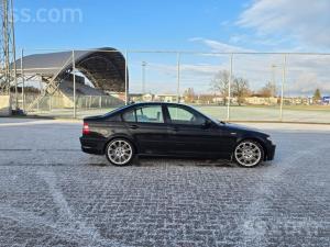 Melns BMW 330 2003 Valmiera, ar dzinēja tilpumu 3.00 L un nobraukumu 0 tūkst. km par 3300 €, foto 5 vietnē AUTOMOTO.COM.LV