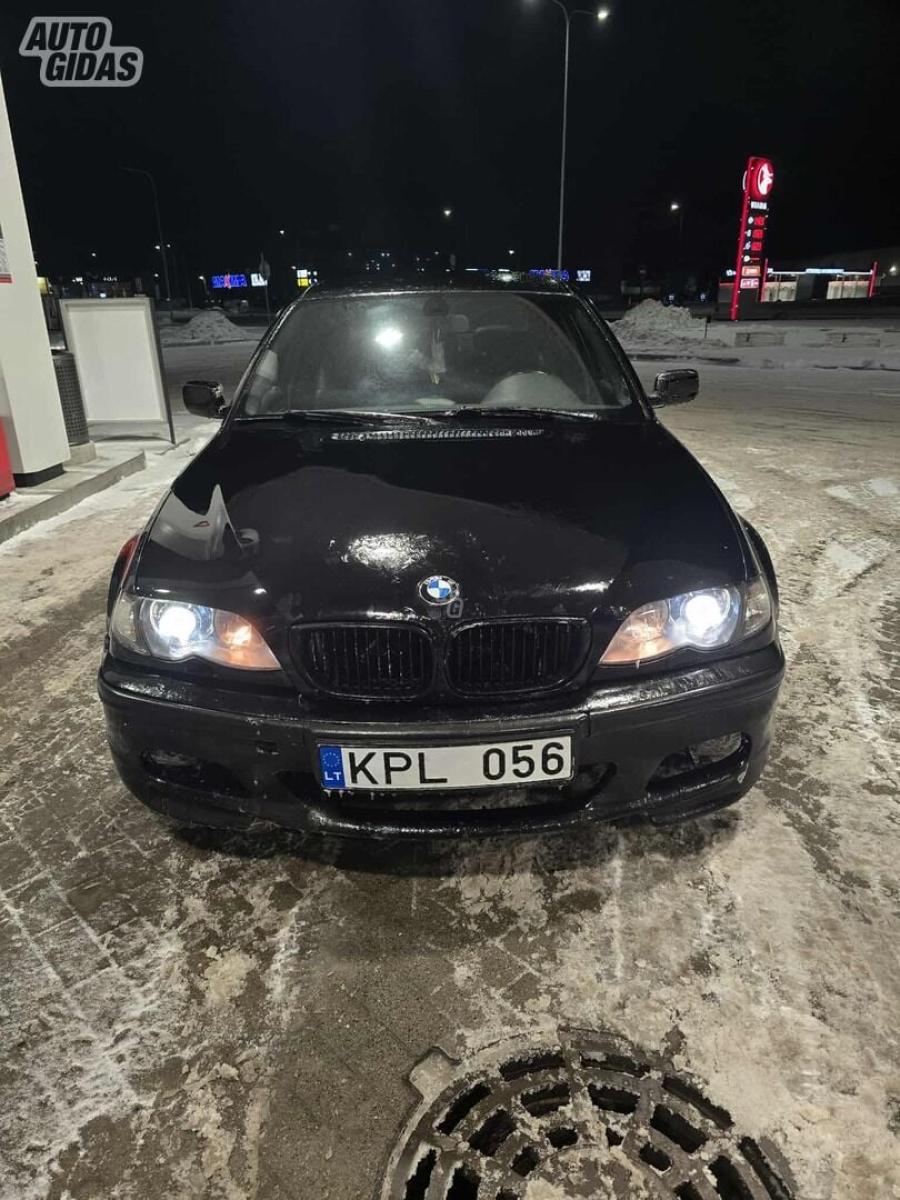 Melns BMW 330 2004 Kauņa, ar dzinēja tilpumu 3.00 L un nobraukumu 460 tūkst. km par 2000 €, foto 5 vietnē AUTOMOTO.COM.LV