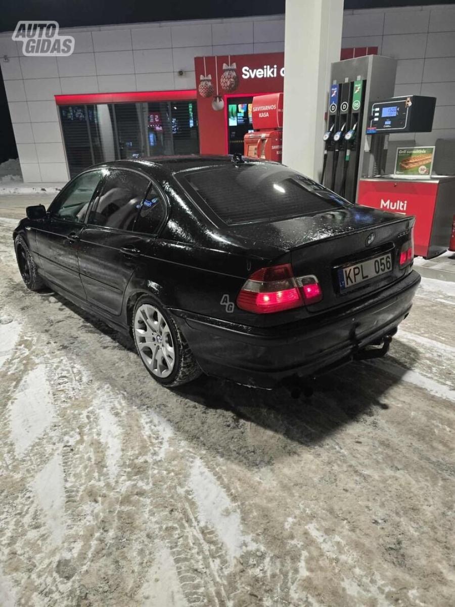 Melns BMW 330 2004 Kauņa, ar dzinēja tilpumu 3.00 L un nobraukumu 460 tūkst. km par 2000 €, foto 15 vietnē AUTOMOTO.COM.LV