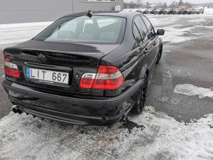 Black BMW 330 2004 in Kaisiadorys, with an engine capacity of 3.00 L and mileage of 530 thousand km for 3500 €, photo 10 on AUTOMOTO.COM.LV