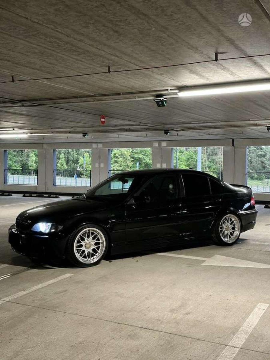 Melns BMW 330 2004 Viļņa, ar dzinēja tilpumu 2.99 L un nobraukumu 379 tūkst. km par 7200 €, foto 4 vietnē AUTOMOTO.COM.LV