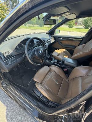 Melns BMW 330 2004 Bauska, ar dzinēja tilpumu 3.00 L un nobraukumu 325 tūkst. km par 3200 €, foto 7 vietnē AUTOMOTO.COM.LV