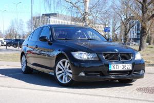 Melns BMW 330 2005 Rīga, ar dzinēja tilpumu 3.00 L un nobraukumu 207 tūkst. km par 3300 €, foto  vietnē AUTOMOTO.COM.LV