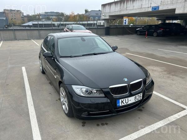 Черный БМВ 330 2005 в Рига, объемом двигателя 3.00 л и пробегом 320 тыс. км за 5900 €, фото 1 на AUTOMOTO.COM.LV