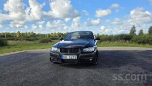 БМВ 330 2005 в Елгава на AUTOMOTO.COM.LV Черный БМВ 330 2005 в Елгава, объемом двигателя 3.00 л и пробегом 384 тыс. км за 4900 €, фото 1 на AUTOMOTO.COM.LV