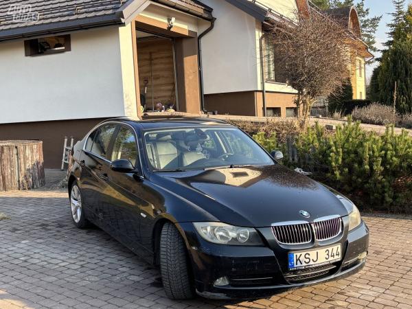 Melns BMW 330 2006 Alīta, ar dzinēja tilpumu 3.00 L un nobraukumu 286 tūkst. km par 3900 €, foto 2 vietnē AUTOMOTO.COM.LV