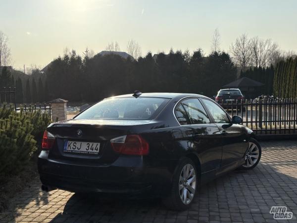 Melns BMW 330 2006 Alīta, ar dzinēja tilpumu 3.00 L un nobraukumu 286 tūkst. km par 3900 €, foto 3 vietnē AUTOMOTO.COM.LV