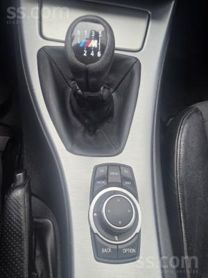 Melns BMW 330 2006 Rīga, ar dzinēja tilpumu 3.00 L un nobraukumu 0 tūkst. km par 4900 €, foto 8 vietnē AUTOMOTO.COM.LV