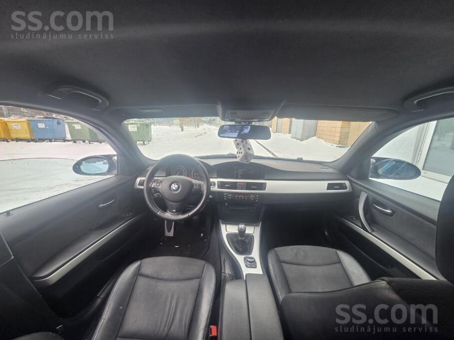 Melns BMW 330 2006 Rīga, ar dzinēja tilpumu 3.00 L un nobraukumu 0 tūkst. km par 4900 €, foto 10 vietnē AUTOMOTO.COM.LV