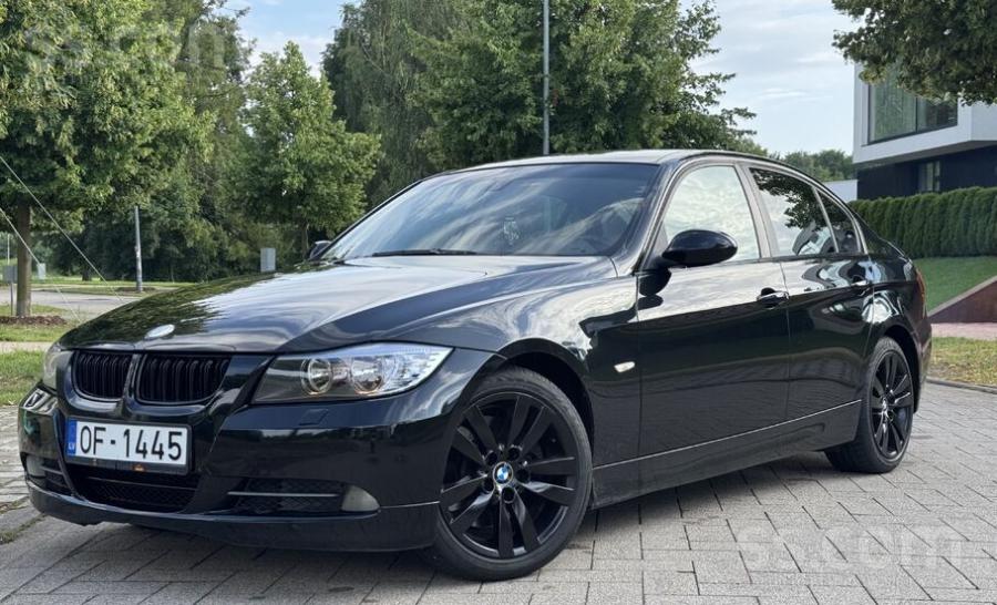 Black BMW 330 2006 in Riga, with an engine capacity of 3.00 L and mileage of 0 thousand km for 5000 €, photo 6 on AUTOMOTO.COM.LV