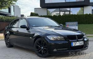 Black BMW 330 2006 in Riga, with an engine capacity of 3.00 L and mileage of 0 thousand km for 5000 €, photo 13 on AUTOMOTO.COM.LV