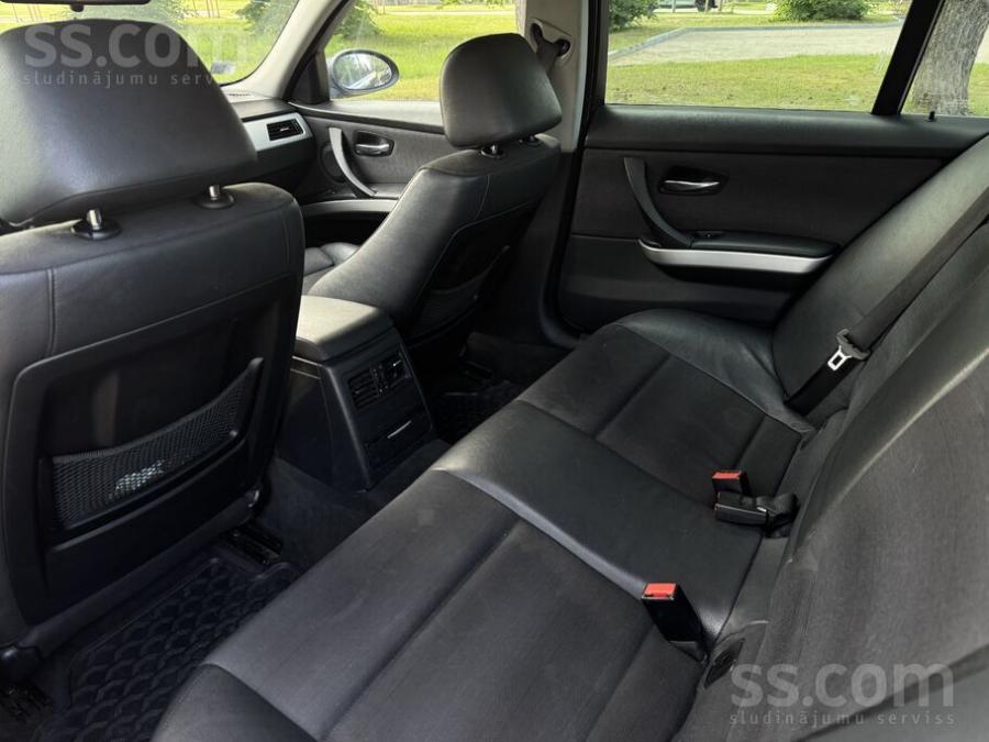Black BMW 330 2006 in Riga, with an engine capacity of 3.00 L and mileage of 0 thousand km for 5000 €, photo 20 on AUTOMOTO.COM.LV