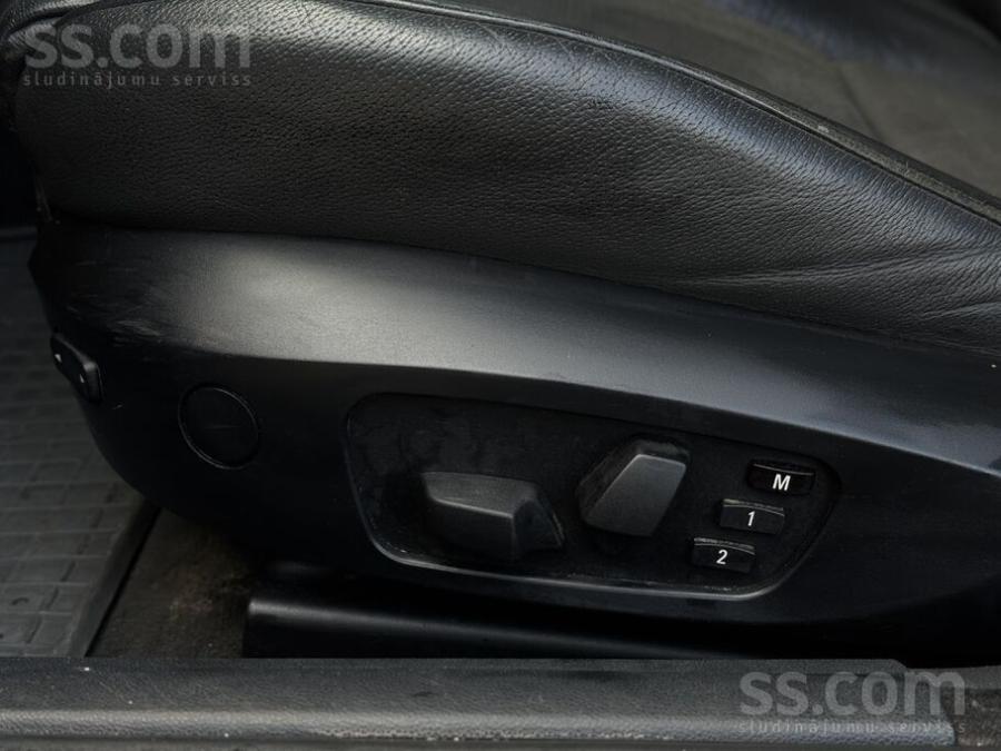 Black BMW 330 2006 in Riga, with an engine capacity of 3.00 L and mileage of 0 thousand km for 5000 €, photo 24 on AUTOMOTO.COM.LV