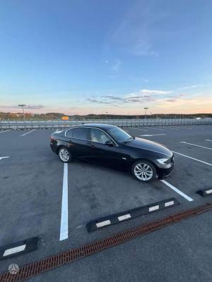 Черный БМВ 330 2006 в Вильнюс, объемом двигателя 2.99 л и пробегом 464 тыс. км за 4050 €, фото 15 на AUTOMOTO.COM.LV