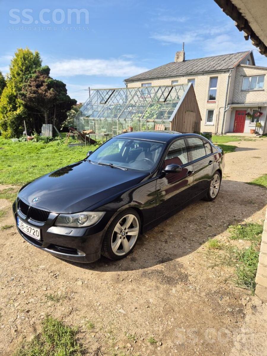 Melns BMW 330 2006 Liepāja, ar dzinēja tilpumu 3.00 L un nobraukumu 225 tūkst. km par 4100 €, foto 3 vietnē AUTOMOTO.COM.LV
