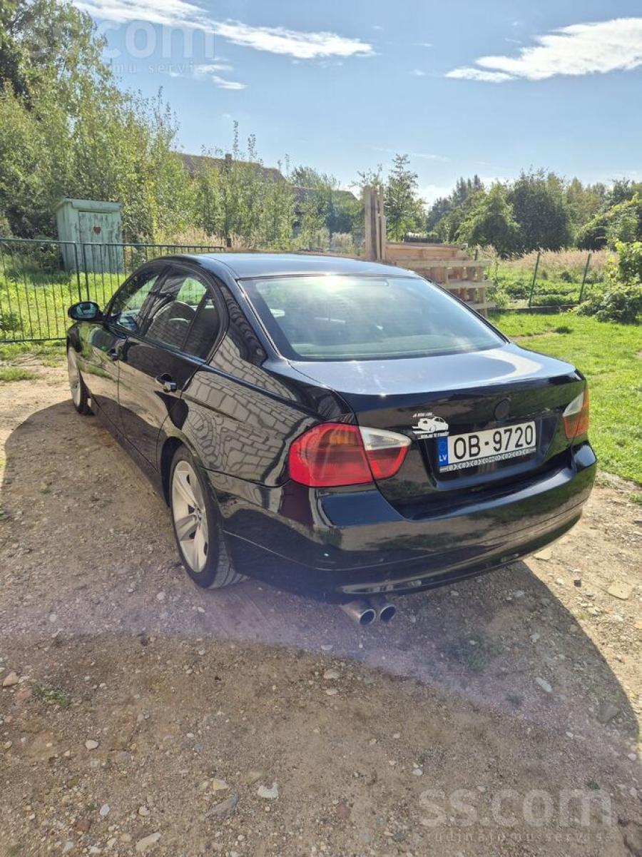 Melns BMW 330 2006 Liepāja, ar dzinēja tilpumu 3.00 L un nobraukumu 225 tūkst. km par 4100 €, foto 4 vietnē AUTOMOTO.COM.LV