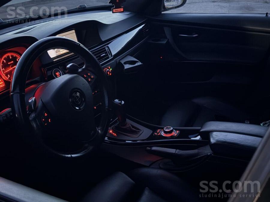 Melns BMW 330 2006 Rīga, ar dzinēja tilpumu 3.00 L un nobraukumu 340 tūkst. km par 6200 €, foto 11 vietnē AUTOMOTO.COM.LV