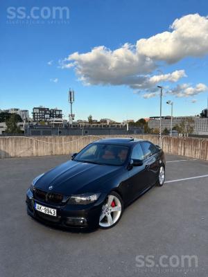 BMW 330 2006 Rīga vietnē Melns BMW 330 2006 Rīga, ar dzinēja tilpumu 3.00 L un nobraukumu 307 tūkst. km par 7900 €, foto 1 vietnē AUTOMOTO.COM.LV