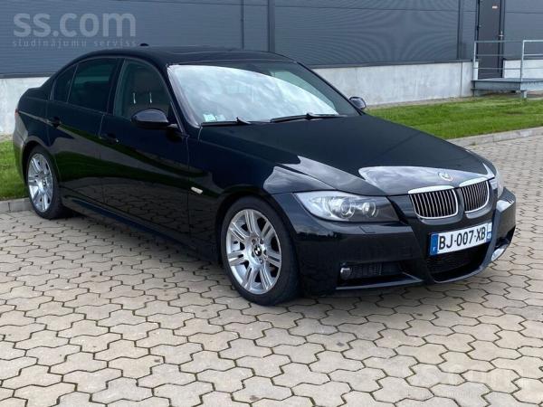 Black BMW 330 2007 in Riga, with an engine capacity of 3.00 L and mileage of 0 thousand km for 8770 €, photo 3 on AUTOMOTO.COM.LV