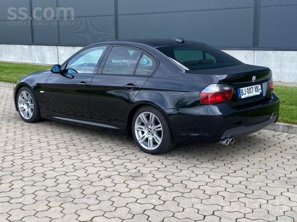 Black BMW 330 2007 in Riga, with an engine capacity of 3.00 L and mileage of 0 thousand km for 8770 €, photo 7 on AUTOMOTO.COM.LV