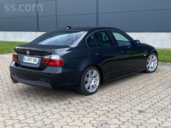 Black BMW 330 2007 in Riga, with an engine capacity of 3.00 L and mileage of 0 thousand km for 8770 €, photo 9 on AUTOMOTO.COM.LV