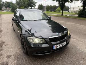 Черный БМВ 330 2007 в Алитус, объемом двигателя 2.99 л и пробегом 322 тыс. км за 3900 €, фото 4 на AUTOMOTO.COM.LV