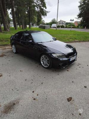 Black BMW 330 2007 in Vilnius, with an engine capacity of 2.99 L and mileage of 359 thousand km for 6600 €, photo 4 on AUTOMOTO.COM.LV
