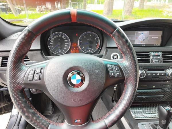 Black BMW 330 2007 in Vilnius, with an engine capacity of 2.99 L and mileage of 359 thousand km for 6600 €, photo 9 on AUTOMOTO.COM.LV
