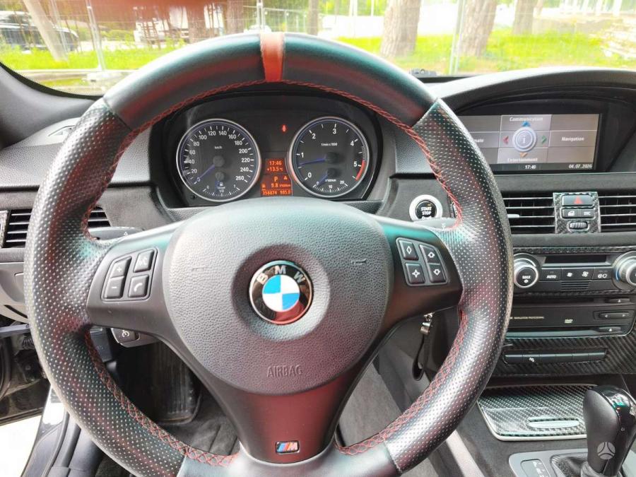 Black BMW 330 2007 in Vilnius, with an engine capacity of 2.99 L and mileage of 359 thousand km for 6600 €, photo 10 on AUTOMOTO.COM.LV