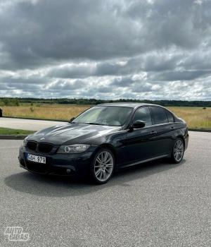 Black BMW 330 2007 in Silale, with an engine capacity of 3.00 L and mileage of 400 thousand km for 5950 €, photo 3 on AUTOMOTO.COM.LV