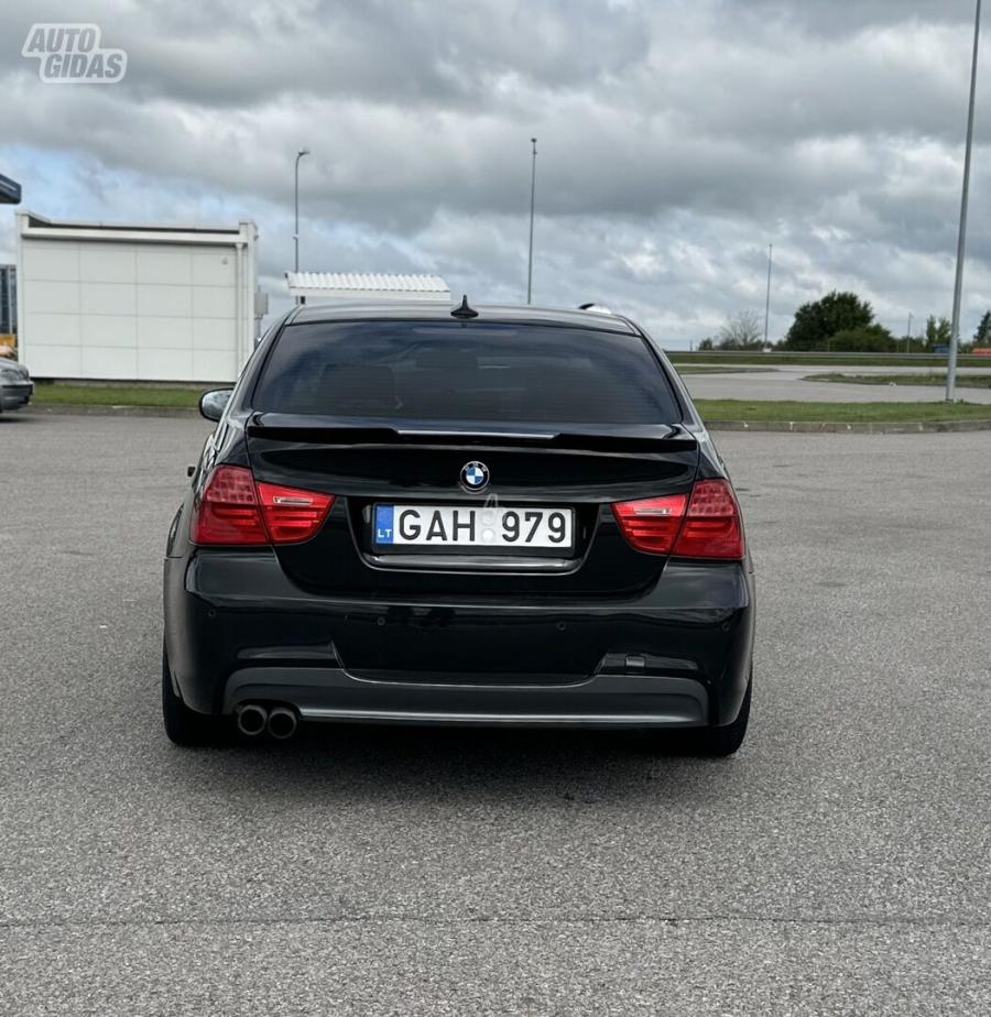 Black BMW 330 2007 in Silale, with an engine capacity of 3.00 L and mileage of 400 thousand km for 5950 €, photo 7 on AUTOMOTO.COM.LV