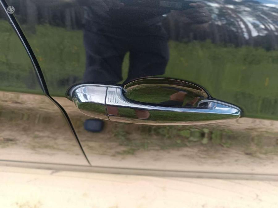 Melns BMW 330 2008 Kauņa, ar dzinēja tilpumu 3.00 L un nobraukumu 271 tūkst. km par 5890 €, foto 10 vietnē AUTOMOTO.COM.LV