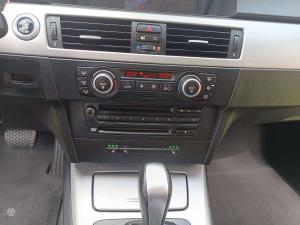 Melns BMW 330 2008 Kauņa, ar dzinēja tilpumu 3.00 L un nobraukumu 271 tūkst. km par 5890 €, foto 16 vietnē AUTOMOTO.COM.LV
