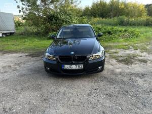 Черный БМВ 330 2008 в Вильнюс, объемом двигателя 3.00 л и пробегом 299 тыс. км за 6500 €, фото 18 на AUTOMOTO.COM.LV