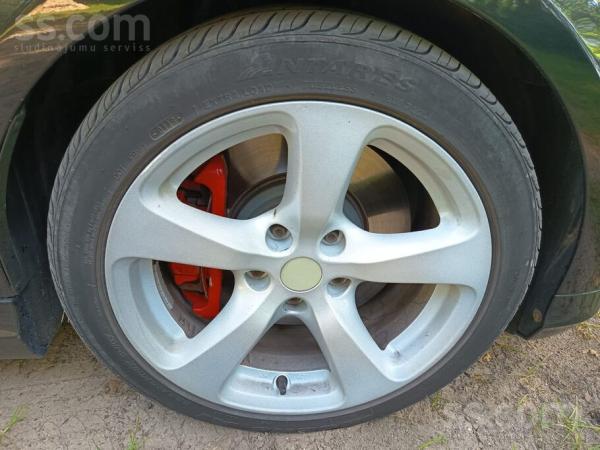 Melns BMW 330 2009 Cēsis, ar dzinēja tilpumu 3.00 L un nobraukumu 270 tūkst. km par 5500 €, foto 9 vietnē AUTOMOTO.COM.LV