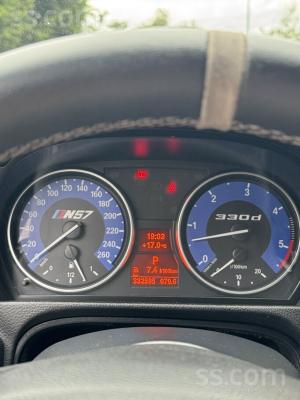 Черный БМВ 330 2009 в Елгава, объемом двигателя 3.00 л и пробегом 333 тыс. км за 7000 €, фото 11 на AUTOMOTO.COM.LV