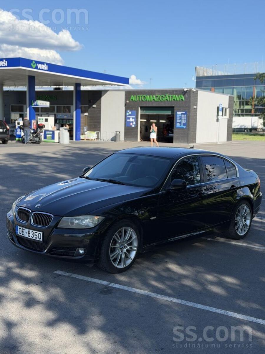 Melns BMW 330 2010 Rīga, ar dzinēja tilpumu 3.00 L un nobraukumu 378 tūkst. km par 6300 €, foto 5 vietnē AUTOMOTO.COM.LV