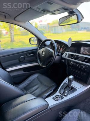 Melns BMW 330 2010 Rīga, ar dzinēja tilpumu 3.00 L un nobraukumu 378 tūkst. km par 6300 €, foto 13 vietnē AUTOMOTO.COM.LV