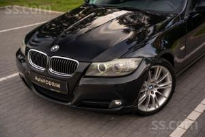 Melns BMW 330 2010 Rīga, ar dzinēja tilpumu 3.00 L un nobraukumu 377 tūkst. km par 5990 €, foto 4 vietnē AUTOMOTO.COM.LV