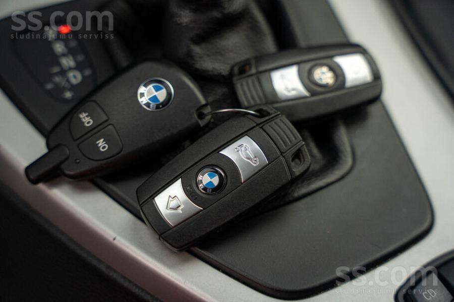 Melns BMW 330 2010 Rīga, ar dzinēja tilpumu 3.00 L un nobraukumu 377 tūkst. km par 5990 €, foto 45 vietnē AUTOMOTO.COM.LV