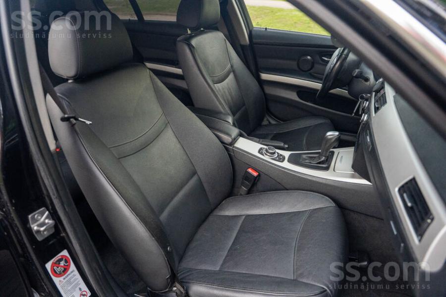 Melns BMW 330 2010 Rīga, ar dzinēja tilpumu 3.00 L un nobraukumu 377 tūkst. km par 5990 €, foto 52 vietnē AUTOMOTO.COM.LV