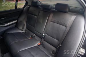 Melns BMW 330 2010 Rīga, ar dzinēja tilpumu 3.00 L un nobraukumu 377 tūkst. km par 5990 €, foto 57 vietnē AUTOMOTO.COM.LV