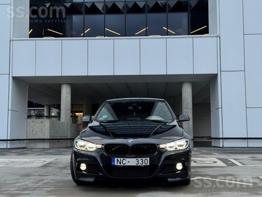 Black BMW 330 2012 in Riga, with an engine capacity of 2.00 L and mileage of 258 thousand km for 9800 €, photo 3 on AUTOMOTO.COM.LV