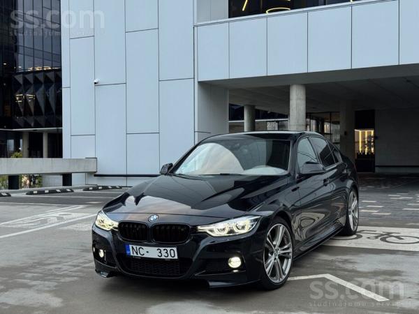 Black BMW 330 2012 in Riga, with an engine capacity of 2.00 L and mileage of 258 thousand km for 9800 €, photo 4 on AUTOMOTO.COM.LV